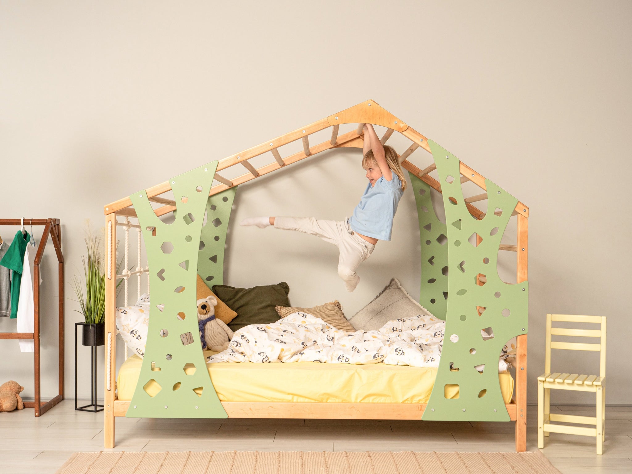 Monkey Bed for Climbing Legs & Slats Gym Bed – busywood.com